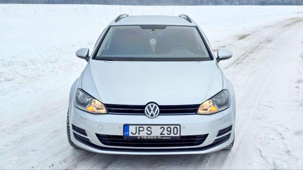 Grey Volkswagen Golf 2017 in Vilnius, with an engine capacity of 1.40 L and mileage of 274 thousand km for 5500 €, photo 1 on AUTOMOTO.COM.LV