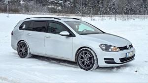 Grey Volkswagen Golf 2017 in Vilnius, with an engine capacity of 1.40 L and mileage of 274 thousand km for 5500 €, photo 7 on AUTOMOTO.COM.LV