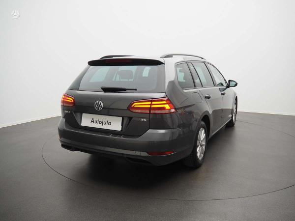 Grey Volkswagen Golf 2017 in Vilnius, with an engine capacity of 1.40 L and mileage of 146 thousand km for 7500 €, photo 4 on AUTOMOTO.COM.LV