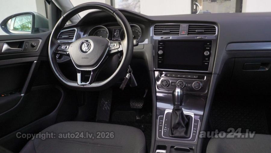 Pelēks Volkswagen Golf 2017 Tallina, ar dzinēja tilpumu 1.40 L un nobraukumu 133 tūkst. km par 12400 €, foto 12 vietnē AUTOMOTO.COM.LV