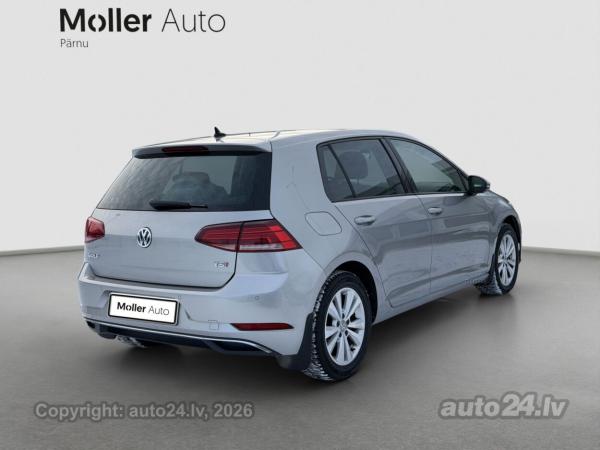 Pelēks Volkswagen Golf 2017 Pērnava, ar dzinēja tilpumu 1.40 L un nobraukumu 121 tūkst. km par 13990 €, foto 2 vietnē AUTOMOTO.COM.LV