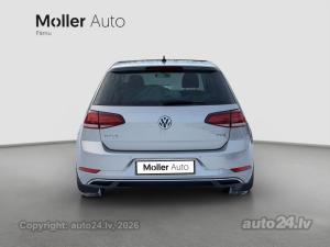 Grey Volkswagen Golf 2017 in Parnu, with an engine capacity of 1.40 L and mileage of 121 thousand km for 13990 €, photo 4 on AUTOMOTO.COM.LV