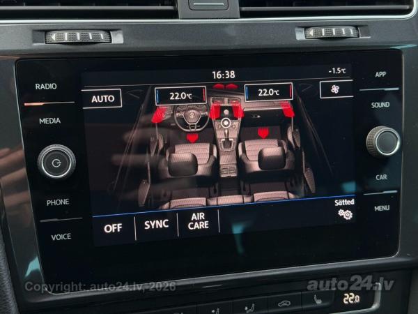 Grey Volkswagen Golf 2017 in Parnu, with an engine capacity of 1.40 L and mileage of 121 thousand km for 13990 €, photo 11 on AUTOMOTO.COM.LV