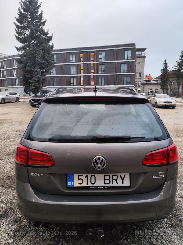 Grey Volkswagen Golf 2017 in Tallinn, with an engine capacity of 1.40 L and mileage of 107 thousand km for 12500 €, photo 3 on AUTOMOTO.COM.LV