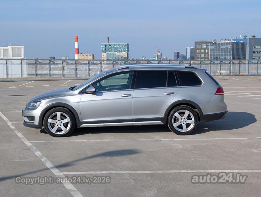 Pelēks Volkswagen Golf 2017 Rapla, ar dzinēja tilpumu 2.00 L un nobraukumu 230 tūkst. km par 13000 €, foto 4 vietnē AUTOMOTO.COM.LV