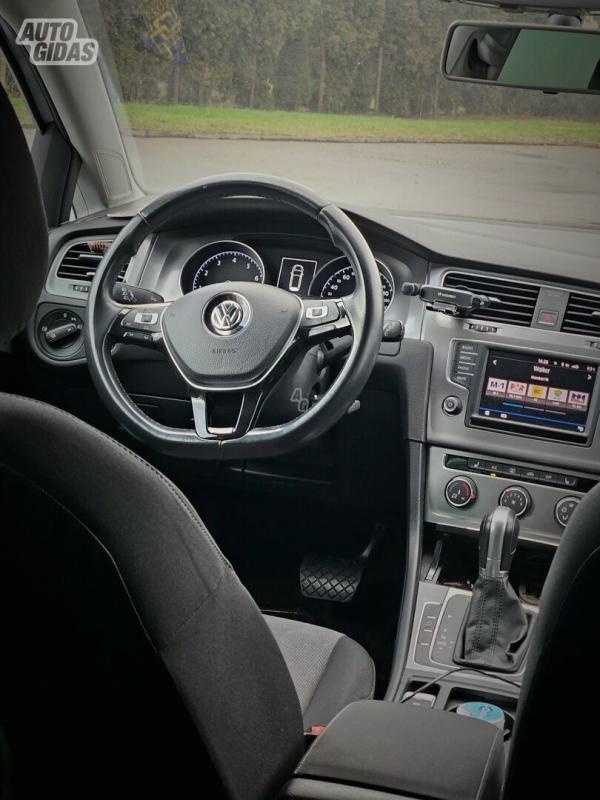 Grey Volkswagen Golf 2017 in Klaipeda, with an engine capacity of 1.40 L and mileage of 222 thousand km for 7000 €, photo 3 on AUTOMOTO.COM.LV
