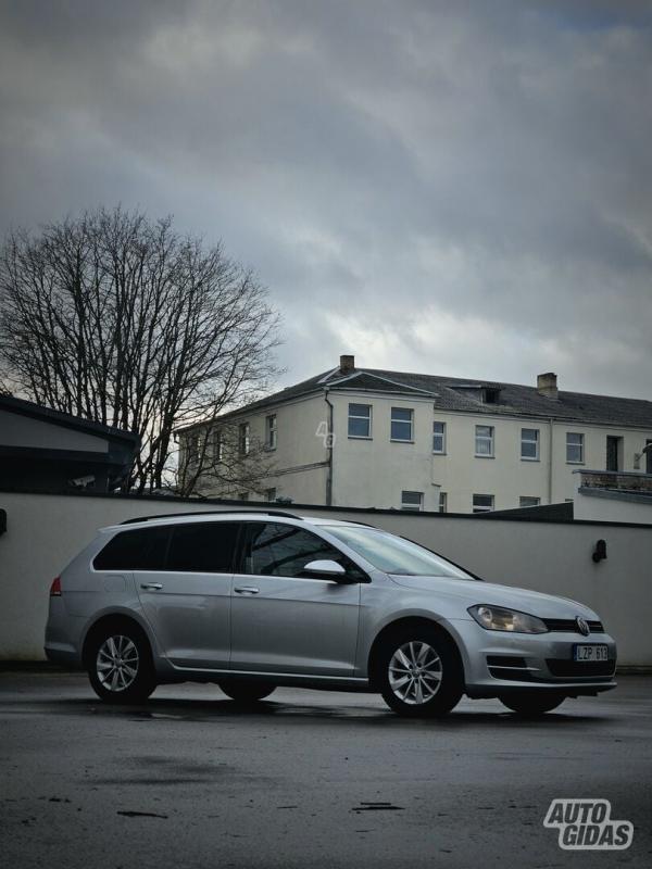 Grey Volkswagen Golf 2017 in Klaipeda, with an engine capacity of 1.40 L and mileage of 222 thousand km for 7000 €, photo 4 on AUTOMOTO.COM.LV