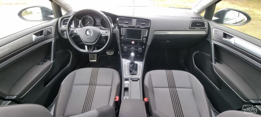 Grey Volkswagen Golf 2017 in Kedainiai, with an engine capacity of 1.60 L and mileage of 256 thousand km for 7299 €, photo 12 on AUTOMOTO.COM.LV