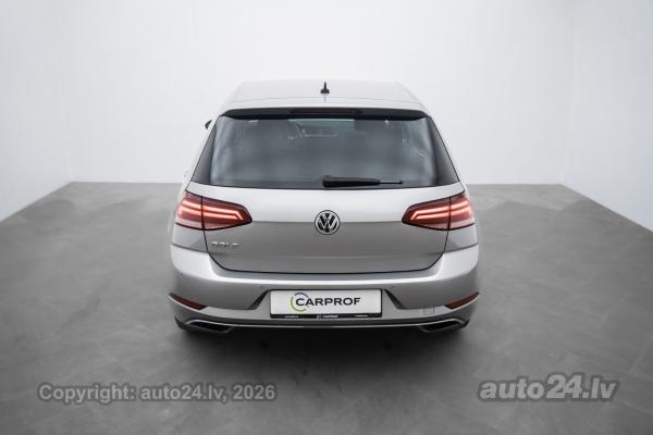 Grey Volkswagen Golf 2017 in Tallinn, with an engine capacity of 1.40 L and mileage of 94 thousand km for 11999 €, photo 5 on AUTOMOTO.COM.LV