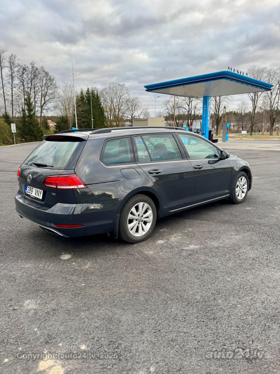 Grey Volkswagen Golf 2017 in Tallinn, with an engine capacity of 1.40 L and mileage of 225 thousand km for 9500 €, photo 5 on AUTOMOTO.COM.LV