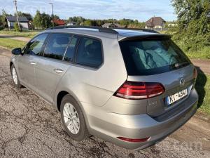Grey Volkswagen Golf 2017 in Riga, with an engine capacity of 1.60 L and mileage of 238 thousand km for 5990 €, photo 4 on AUTOMOTO.COM.LV
