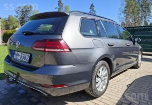Grey Volkswagen Golf 2017 in Riga, with an engine capacity of 1.60 L and mileage of 177 thousand km for 9400 €, photo 6 on AUTOMOTO.COM.LV