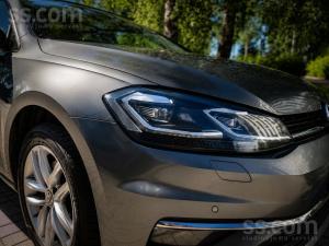 Pelēks Volkswagen Golf 2017 Rīga, ar dzinēja tilpumu 1.40 L un nobraukumu 133 tūkst. km par 11500 €, foto 3 vietnē AUTOMOTO.COM.LV