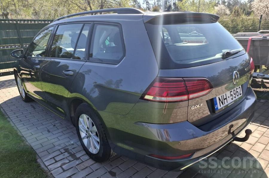 Pelēks Volkswagen Golf 2017 Rīga, ar dzinēja tilpumu 1.60 L un nobraukumu 179 tūkst. km par 8990 €, foto 5 vietnē AUTOMOTO.COM.LV