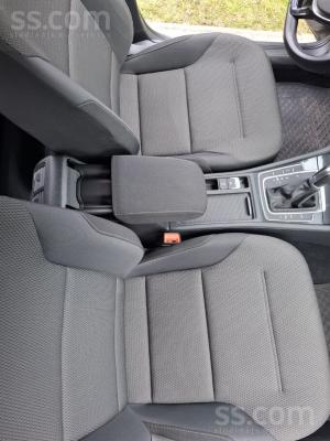 Pelēks Volkswagen Golf 2017 Rīga, ar dzinēja tilpumu 1.60 L un nobraukumu 179 tūkst. km par 8990 €, foto 9 vietnē AUTOMOTO.COM.LV