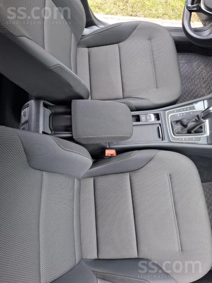 Pelēks Volkswagen Golf 2017 Rīga, ar dzinēja tilpumu 1.60 L un nobraukumu 179 tūkst. km par 8990 €, foto 9 vietnē AUTOMOTO.COM.LV