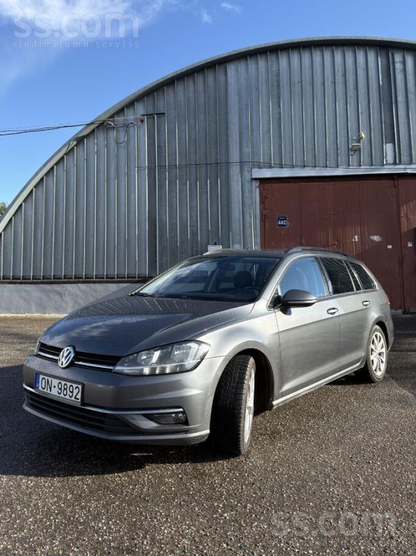 Grey Volkswagen Golf 2017 in Riga, with an engine capacity of 1.40 L and mileage of 260 thousand km for 7700 €, photo 1 on AUTOMOTO.COM.LV