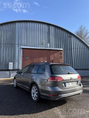 Pelēks Volkswagen Golf 2017 Rīga, ar dzinēja tilpumu 1.40 L un nobraukumu 260 tūkst. km par 7700 €, foto 6 vietnē AUTOMOTO.COM.LV