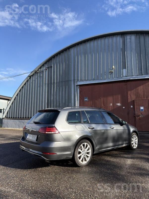 Grey Volkswagen Golf 2017 in Riga, with an engine capacity of 1.40 L and mileage of 260 thousand km for 7700 €, photo 6 on AUTOMOTO.COM.LV