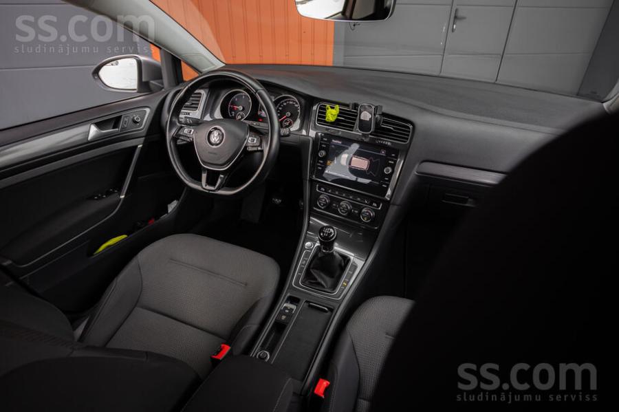 Pelēks Volkswagen Golf 2017 Jelgava, ar dzinēja tilpumu 1.60 L un nobraukumu 265 tūkst. km par 7500 €, foto 6 vietnē AUTOMOTO.COM.LV