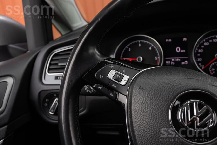 Pelēks Volkswagen Golf 2017 Jelgava, ar dzinēja tilpumu 1.60 L un nobraukumu 265 tūkst. km par 7500 €, foto 17 vietnē AUTOMOTO.COM.LV