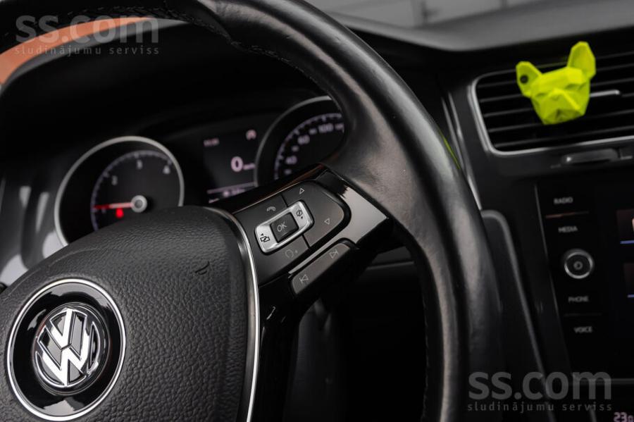 Pelēks Volkswagen Golf 2017 Jelgava, ar dzinēja tilpumu 1.60 L un nobraukumu 265 tūkst. km par 7500 €, foto 18 vietnē AUTOMOTO.COM.LV
