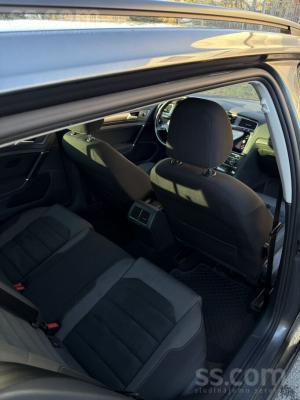 Pelēks Volkswagen Golf 2017 Rīga, ar dzinēja tilpumu 1.40 L un nobraukumu 259 tūkst. km par 8454 €, foto 13 vietnē AUTOMOTO.COM.LV