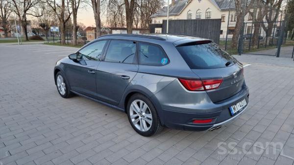 Grey Volkswagen Golf 2017 in Jelgava, with an engine capacity of 2.00 L and mileage of 245 thousand km for 9700 €, photo 3 on AUTOMOTO.COM.LV