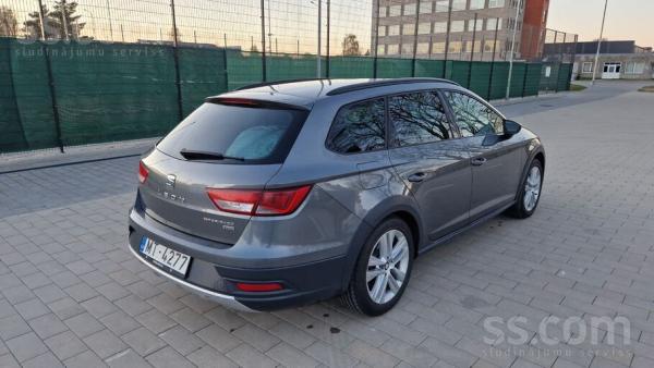 Grey Volkswagen Golf 2017 in Jelgava, with an engine capacity of 2.00 L and mileage of 245 thousand km for 9700 €, photo 5 on AUTOMOTO.COM.LV