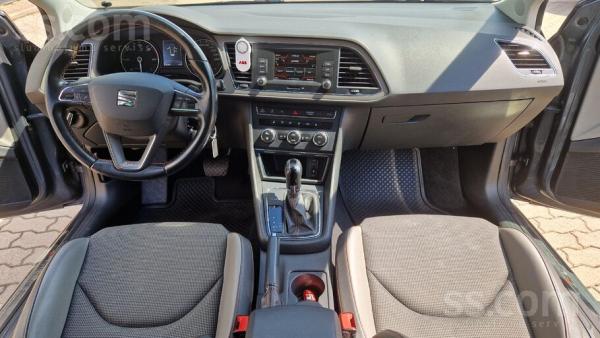 Grey Volkswagen Golf 2017 in Jelgava, with an engine capacity of 2.00 L and mileage of 245 thousand km for 9700 €, photo 6 on AUTOMOTO.COM.LV