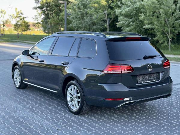 Pelēks Volkswagen Golf 2017 Viļņa, ar dzinēja tilpumu 1.60 L un nobraukumu 202 tūkst. km par 8500 €, foto 3 vietnē AUTOMOTO.COM.LV