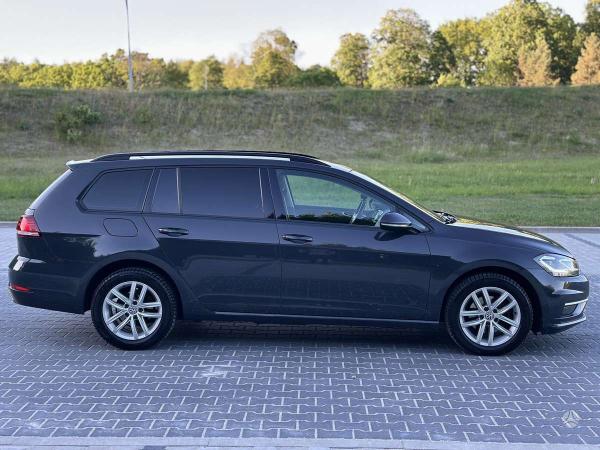 Pelēks Volkswagen Golf 2017 Viļņa, ar dzinēja tilpumu 1.60 L un nobraukumu 202 tūkst. km par 8500 €, foto 6 vietnē AUTOMOTO.COM.LV