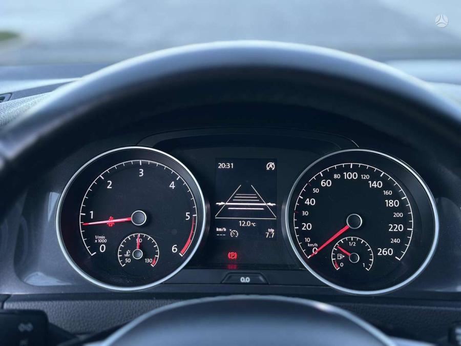 Pelēks Volkswagen Golf 2017 Viļņa, ar dzinēja tilpumu 1.60 L un nobraukumu 202 tūkst. km par 8500 €, foto 15 vietnē AUTOMOTO.COM.LV