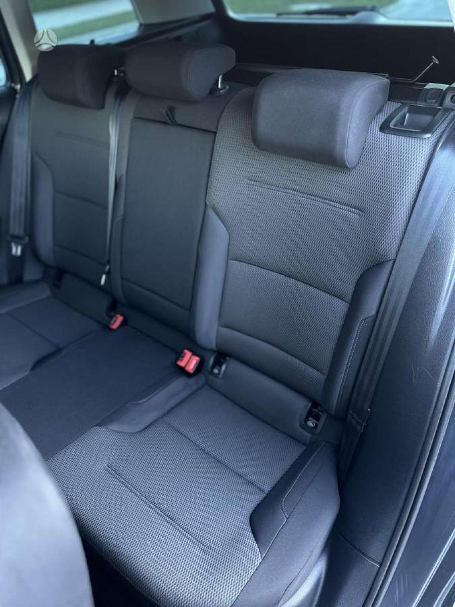 Pelēks Volkswagen Golf 2017 Viļņa, ar dzinēja tilpumu 1.60 L un nobraukumu 202 tūkst. km par 8500 €, foto 19 vietnē AUTOMOTO.COM.LV