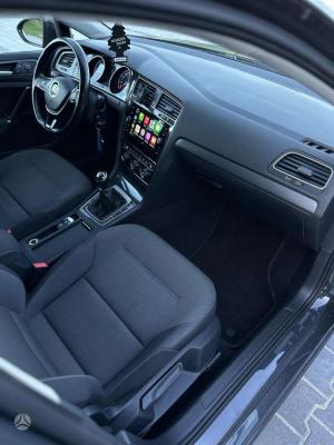 Pelēks Volkswagen Golf 2017 Viļņa, ar dzinēja tilpumu 1.60 L un nobraukumu 202 tūkst. km par 8500 €, foto 23 vietnē AUTOMOTO.COM.LV