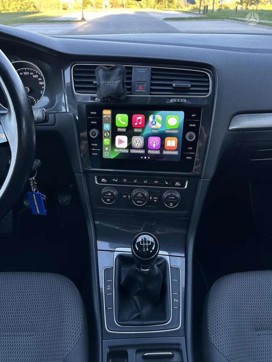 Pelēks Volkswagen Golf 2017 Viļņa, ar dzinēja tilpumu 1.60 L un nobraukumu 202 tūkst. km par 8500 €, foto 25 vietnē AUTOMOTO.COM.LV