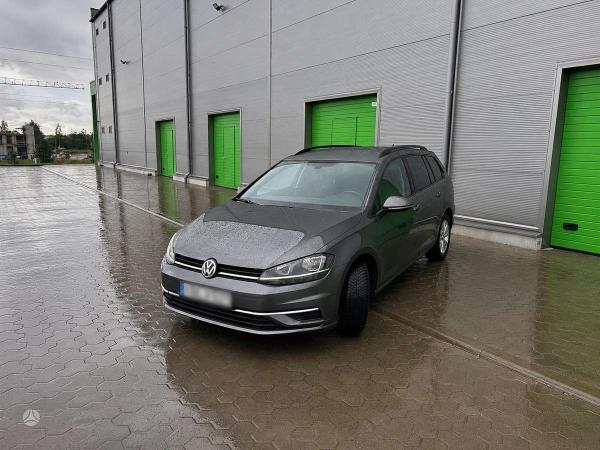 Pelēks Volkswagen Golf 2017 Viļņa, ar dzinēja tilpumu 1.60 L un nobraukumu 236 tūkst. km par 6900 €, foto 2 vietnē AUTOMOTO.COM.LV