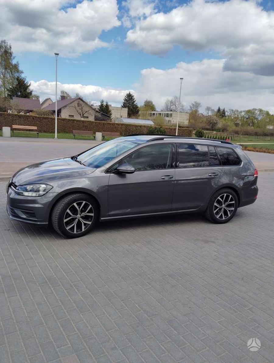 Pelēks Volkswagen Golf 2017 Kauņa, ar dzinēja tilpumu 1.60 L un nobraukumu 249 tūkst. km par 7000 €, foto 4 vietnē AUTOMOTO.COM.LV