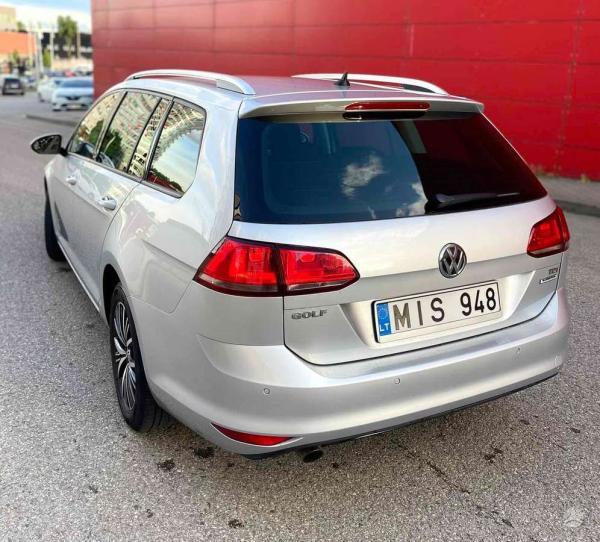 Pelēks Volkswagen Golf 2017 Viļņa, ar dzinēja tilpumu 1.60 L un nobraukumu 175 tūkst. km par 7800 €, foto 2 vietnē AUTOMOTO.COM.LV
