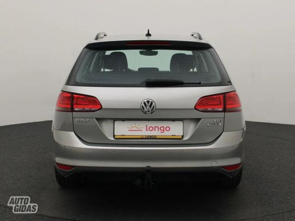 Grey Volkswagen Golf 2017 in Vilnius, with an engine capacity of 1.60 L and mileage of 171 thousand km for 8399 €, photo 5 on AUTOMOTO.COM.LV