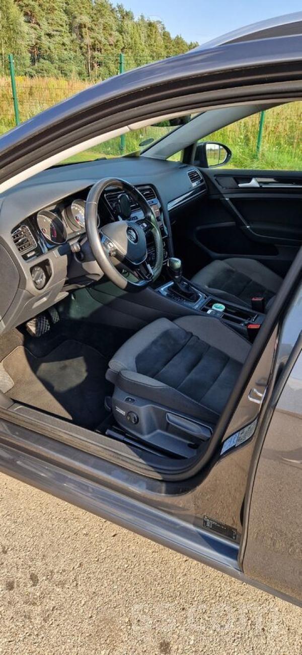 Pelēks Volkswagen Golf 2017 Rīga, ar dzinēja tilpumu 2.00 L un nobraukumu 237 tūkst. km par 10750 €, foto 9 vietnē AUTOMOTO.COM.LV