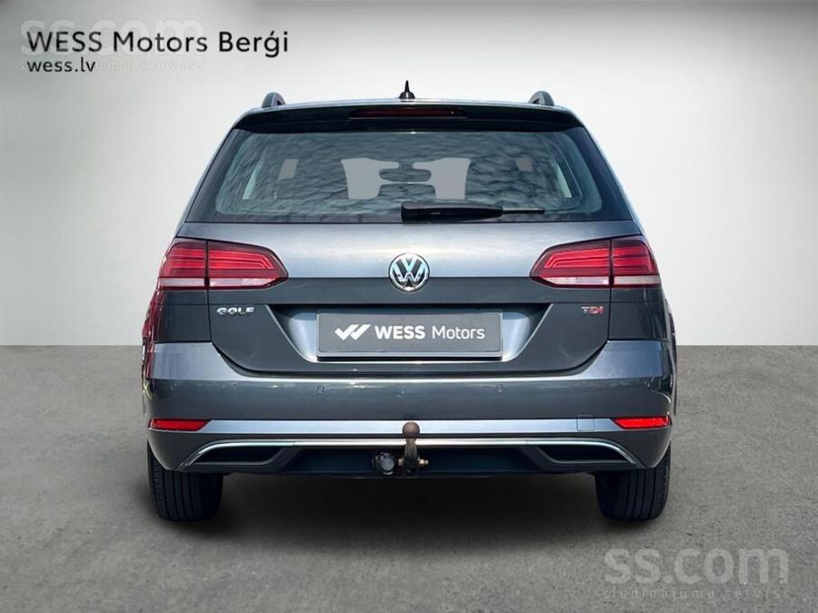 Pelēks Volkswagen Golf 2017 Rīga, ar dzinēja tilpumu 1.60 L un nobraukumu 178 tūkst. km par 9900 €, foto 5 vietnē AUTOMOTO.COM.LV