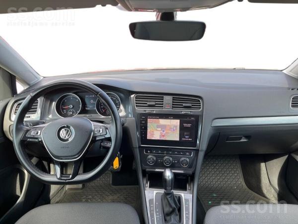 Pelēks Volkswagen Golf 2017 Rīga, ar dzinēja tilpumu 1.60 L un nobraukumu 178 tūkst. km par 9900 €, foto 8 vietnē AUTOMOTO.COM.LV