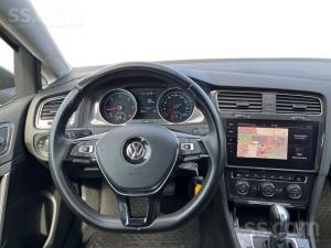 Pelēks Volkswagen Golf 2017 Rīga, ar dzinēja tilpumu 1.60 L un nobraukumu 178 tūkst. km par 9900 €, foto 10 vietnē AUTOMOTO.COM.LV