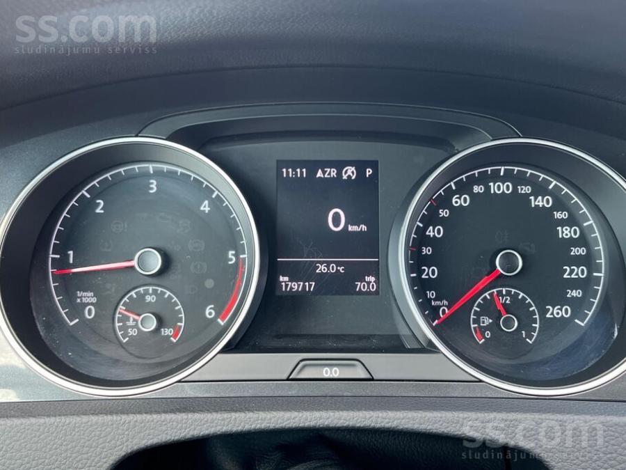 Pelēks Volkswagen Golf 2017 Rīga, ar dzinēja tilpumu 1.60 L un nobraukumu 178 tūkst. km par 9900 €, foto 14 vietnē AUTOMOTO.COM.LV