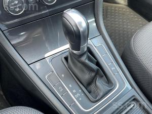 Pelēks Volkswagen Golf 2017 Rīga, ar dzinēja tilpumu 1.60 L un nobraukumu 178 tūkst. km par 9900 €, foto 16 vietnē AUTOMOTO.COM.LV