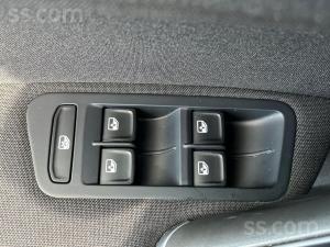 Pelēks Volkswagen Golf 2017 Rīga, ar dzinēja tilpumu 1.60 L un nobraukumu 178 tūkst. km par 9900 €, foto 21 vietnē AUTOMOTO.COM.LV