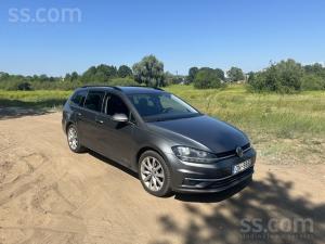 Grey Volkswagen Golf 2017 in Riga, with an engine capacity of 1.40 L and mileage of 261 thousand km for 6990 €, photo 3 on AUTOMOTO.COM.LV