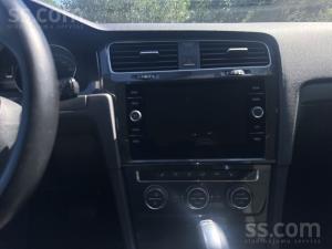 Grey Volkswagen Golf 2017 in Riga, with an engine capacity of 1.40 L and mileage of 261 thousand km for 6990 €, photo 13 on AUTOMOTO.COM.LV