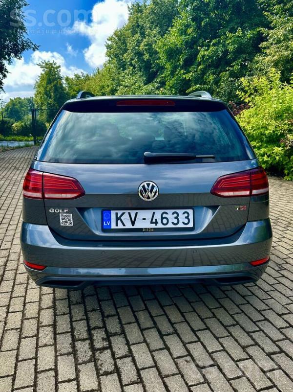 Grey Volkswagen Golf 2017 in Riga, with an engine capacity of 1.60 L and mileage of 128 thousand km for 9500 €, photo 6 on AUTOMOTO.COM.LV